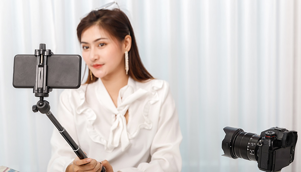 YouTuberは儲かる？月収は？今どきYouTuberのお財布事情【QUALIA（クオリア）公式サイト - ネットワークビジネス(MLM)業界の規範となる企業を目指して】